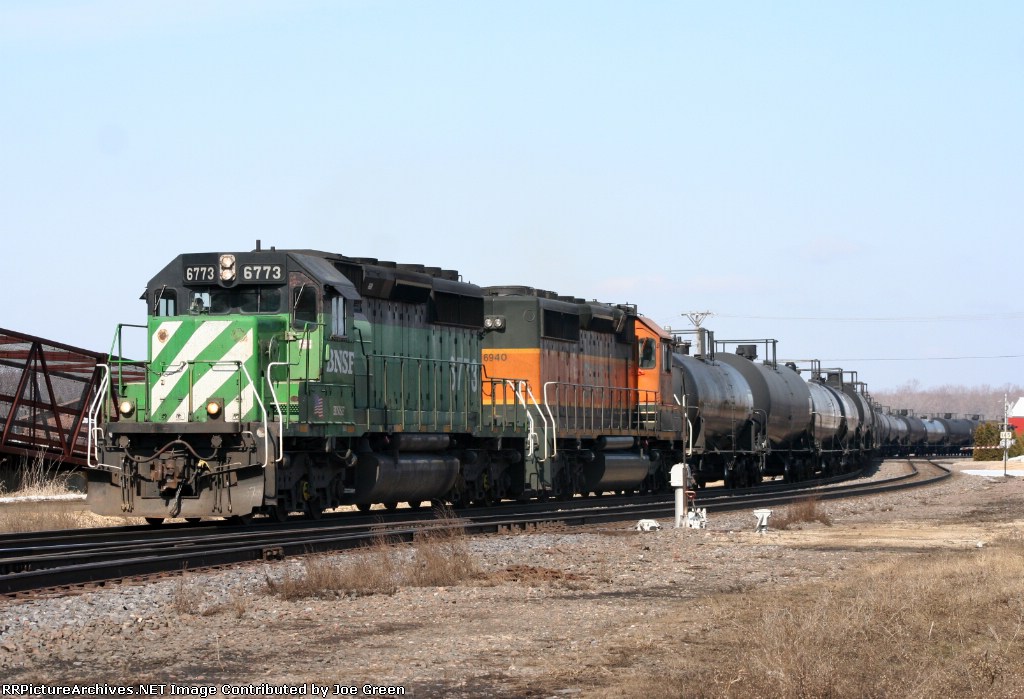 BNSF 6773